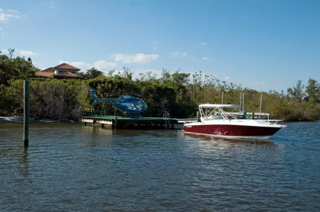 Burt Reynolds just sold his Florida party compound for a $12 million ...