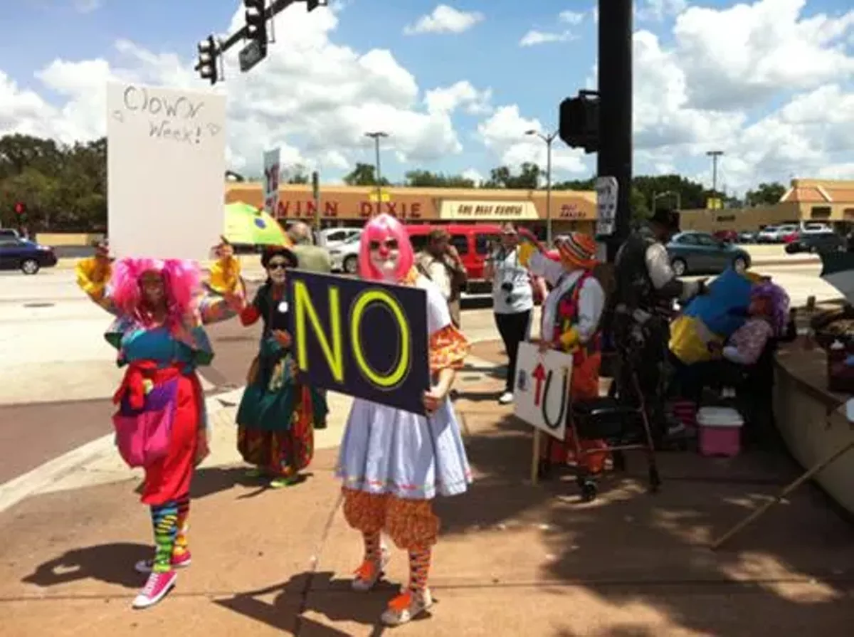 Photos and Video of Clowns on Colonial! | Orlando | Orlando Weekly