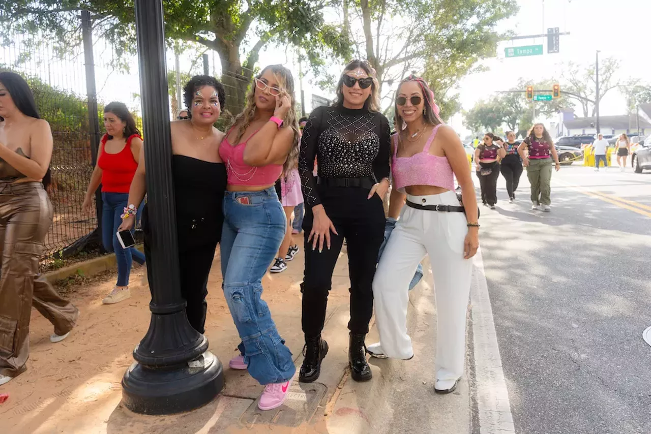 Everyone and everything we saw at Karol G’s weekend stadium show in ...