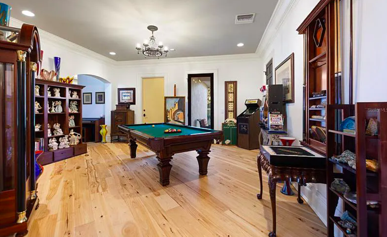 Owners of Casa Leon Jewelers are selling their $10 million home, and it ...
