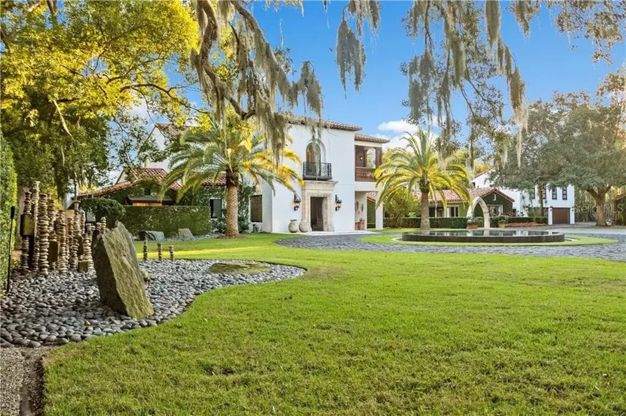 This jaw-dropping Maitland mega-mansion is still for sale on Manor Road ...
