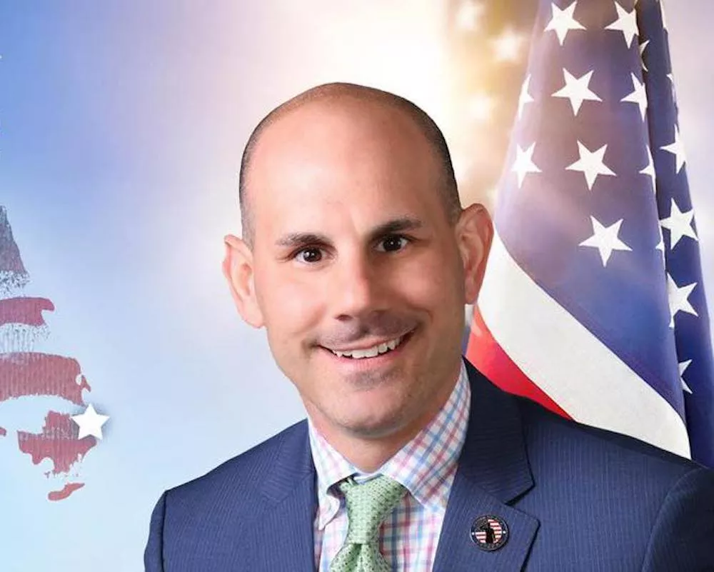 Meet two Florida congressional candidates pushing wildly stupid QAnon ...
