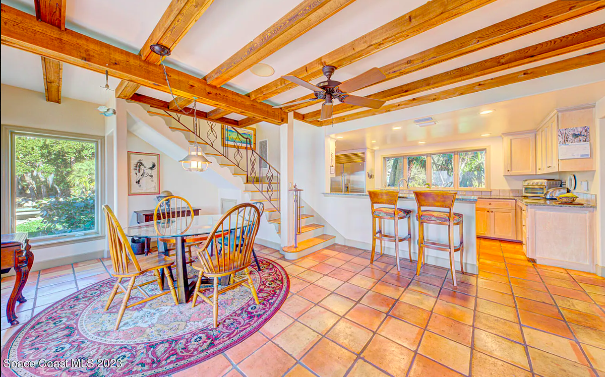 This waterfront hideaway home is for sale just outside Orlando, and it ...